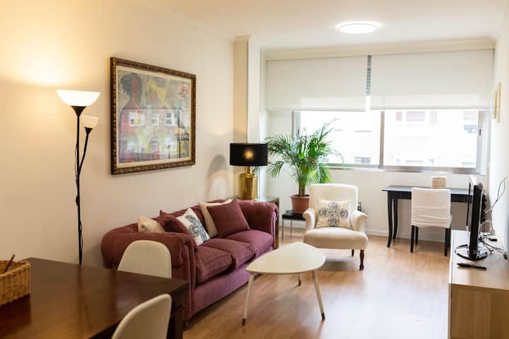 Luminoso Apartamento En Chamberi, C/miguel ÁNgel - Madrid