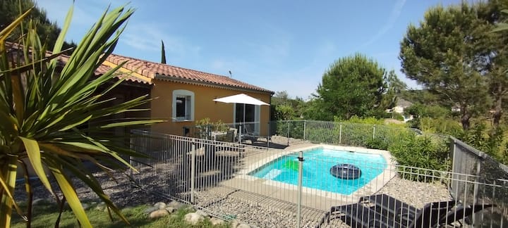 Villa 6 Personnes - Sampzon
