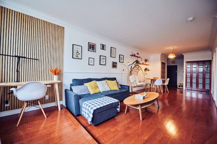 Appartement Calme Petite Italie à 2 Min Du Métro - Montreal
