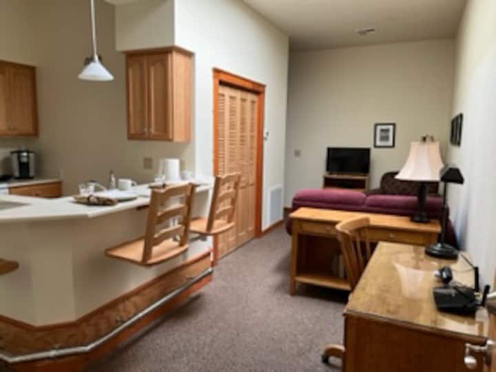 Apt 207
The Venue Suites Monthly Rental - Roseburg, OR