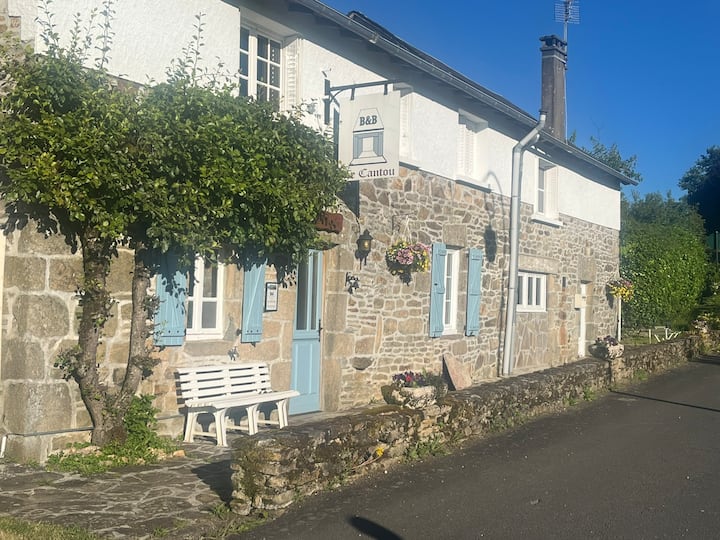 Le Cantou Cdh, Treignac, Chambre 2 - Treignac