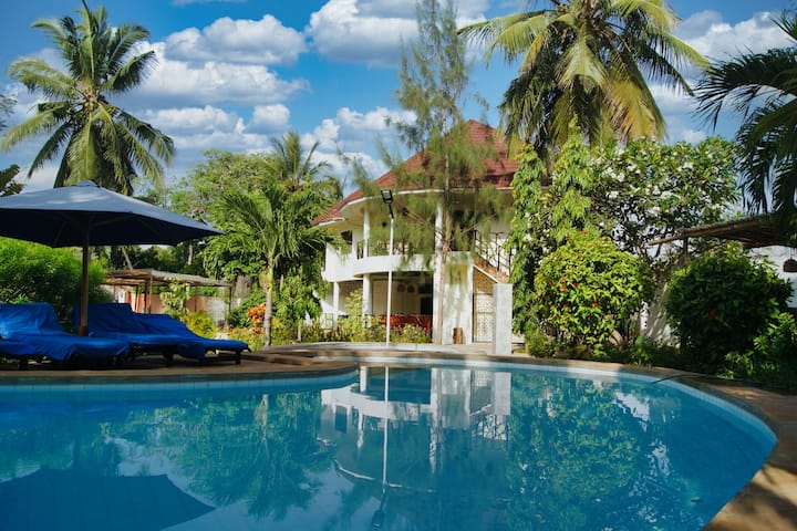 Luxus-apartment In Villa "Black Pearl", Diani - Diani Beach