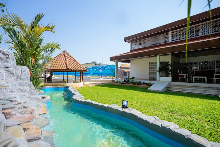 Magnifique Villa Aux 2 Plateaux-vallons ! - Abidjan