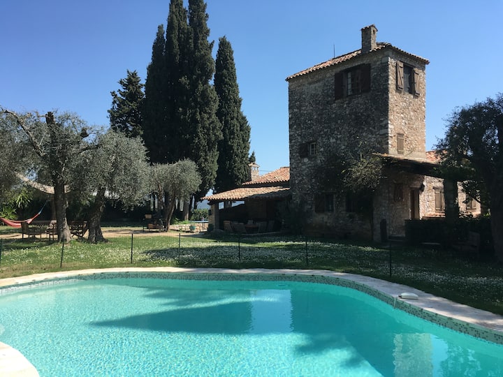 Mas Authentique 5ch Piscine Chauffée Et Jardin - Nice