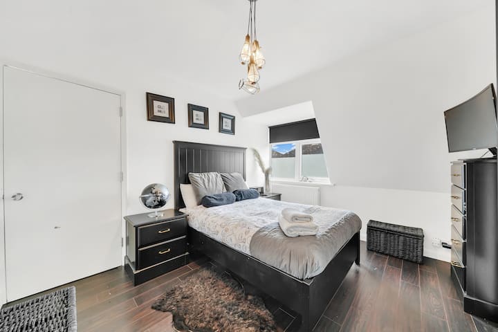 Dartford Station 3 Bed By Harlington - Dartford