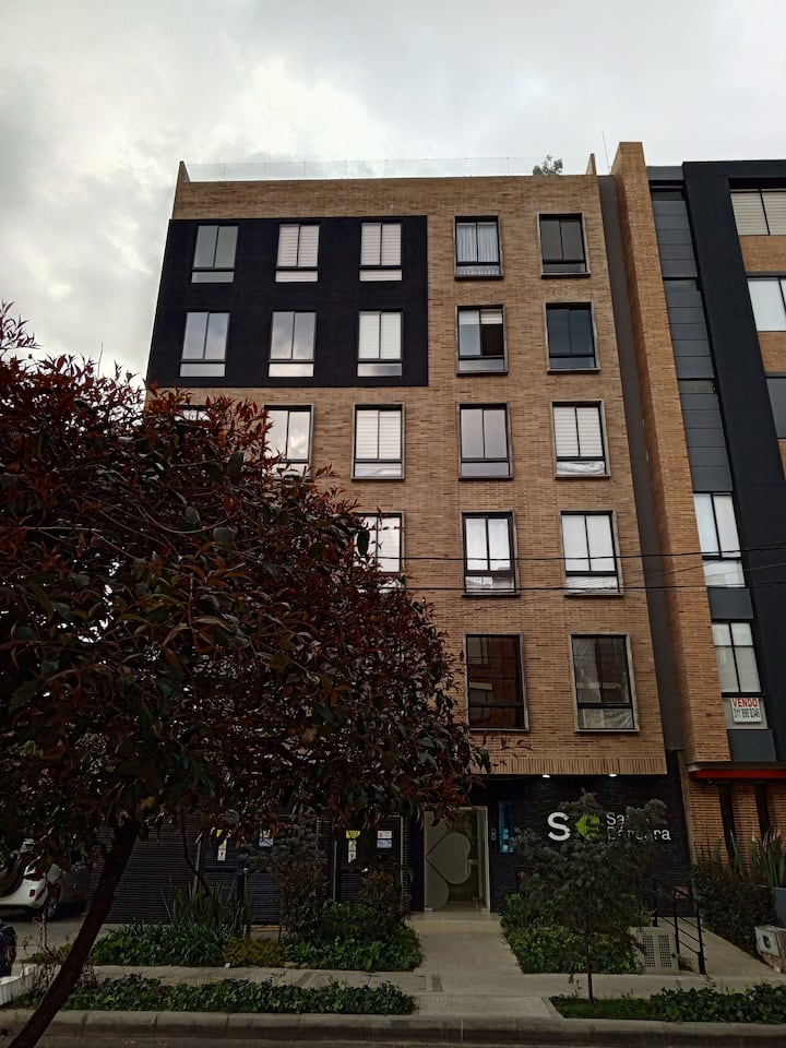Amazing Prime Location Cozy Studio Loft, Big Bed. - Bogotá