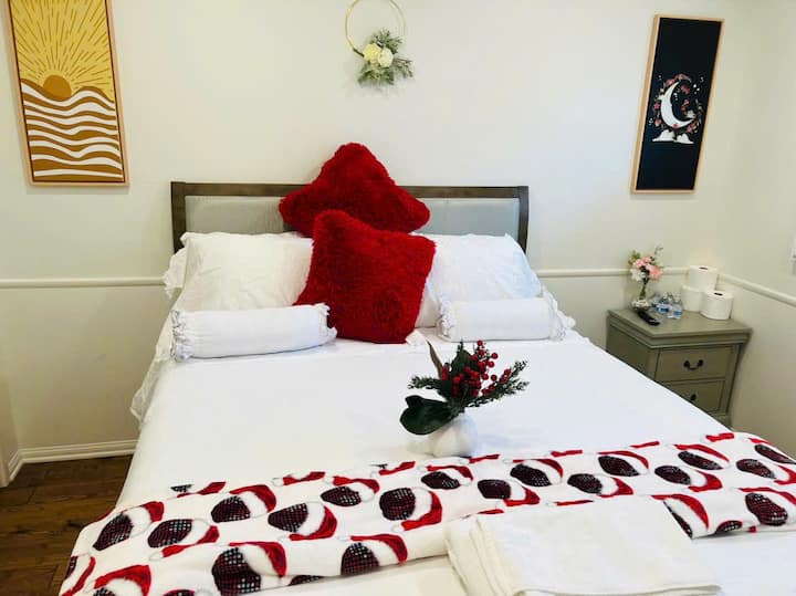 L103 Beautiful Room Near Disneyland And Beach - Santa Ana, CA