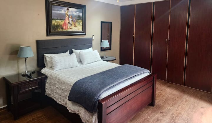 *Savoia | Fast Wi-fi | Netflix | Secure* - Middelburg
