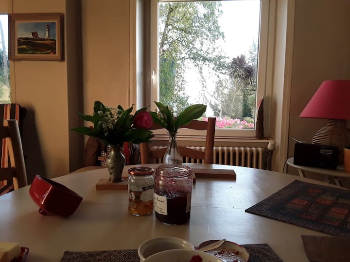 Chambre D'hôtes à 200m Du Gr 34. - Morlaix