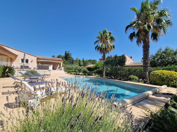 Villa 8 Personnes - Piscine - Bbq - Wifi - Confort - Roquebrune-sur-Argens