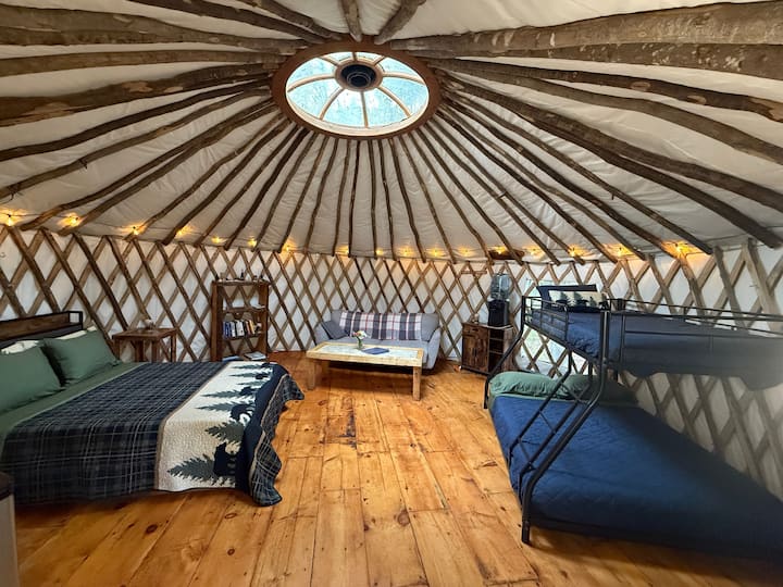Glamping At Four Acre Woods Campground - 20ft Yurt - Stonington, ME