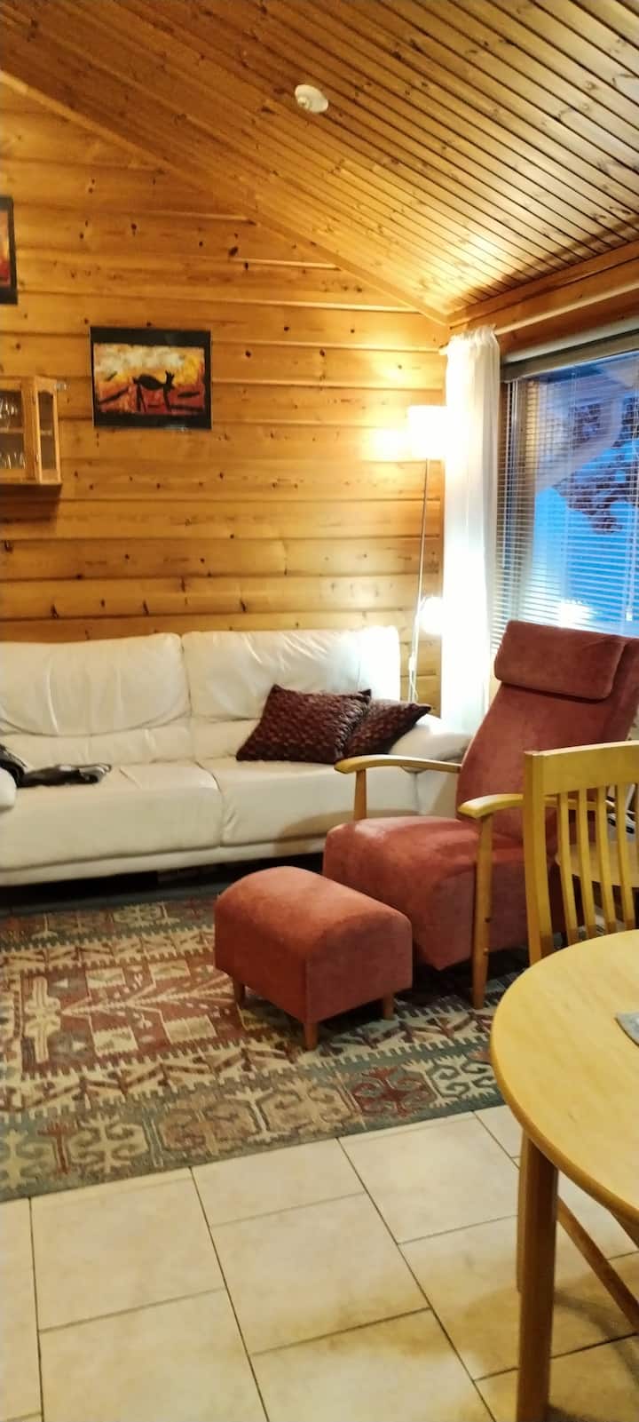 Cherry Huoneisto Kävelymatkan Päässä Keskustasta! - Kittilä