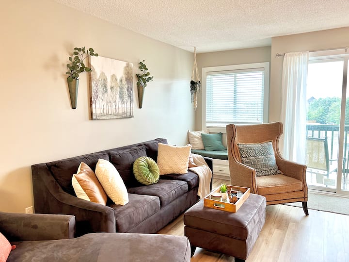 Absolute Beech Pool/hottub/ski/snowboard/tubing! - Beech Mountain, NC