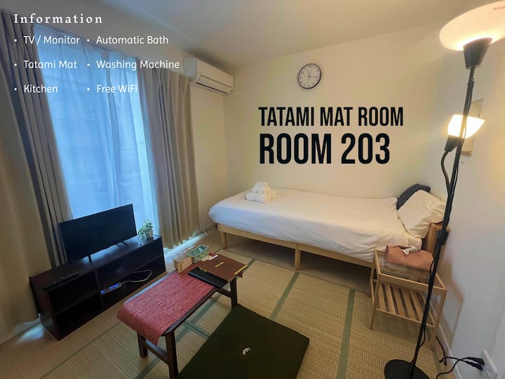 東武スカイツリー竹の塚駅から徒歩8分で近隣にコンビニ近く便利
203カフェテーブル付きシングルベット - Tokio