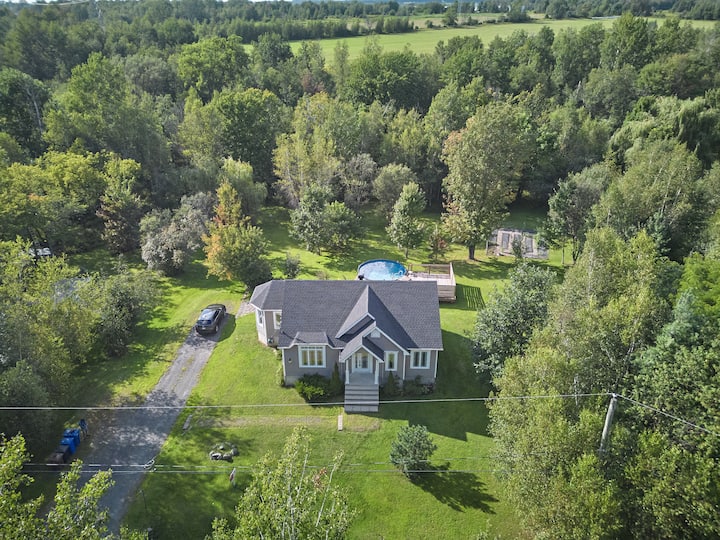 Bromont House Close To Ski Hill - Granby