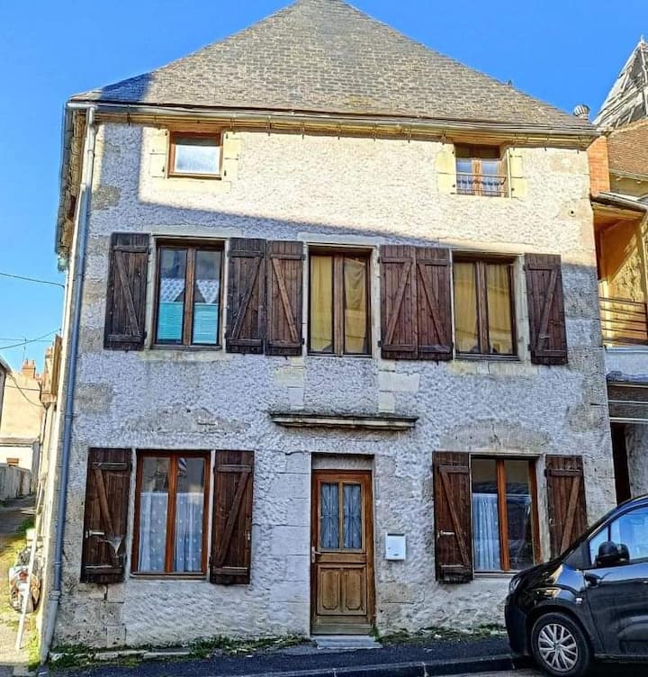 Maison 8-12 Personnes - Vichy