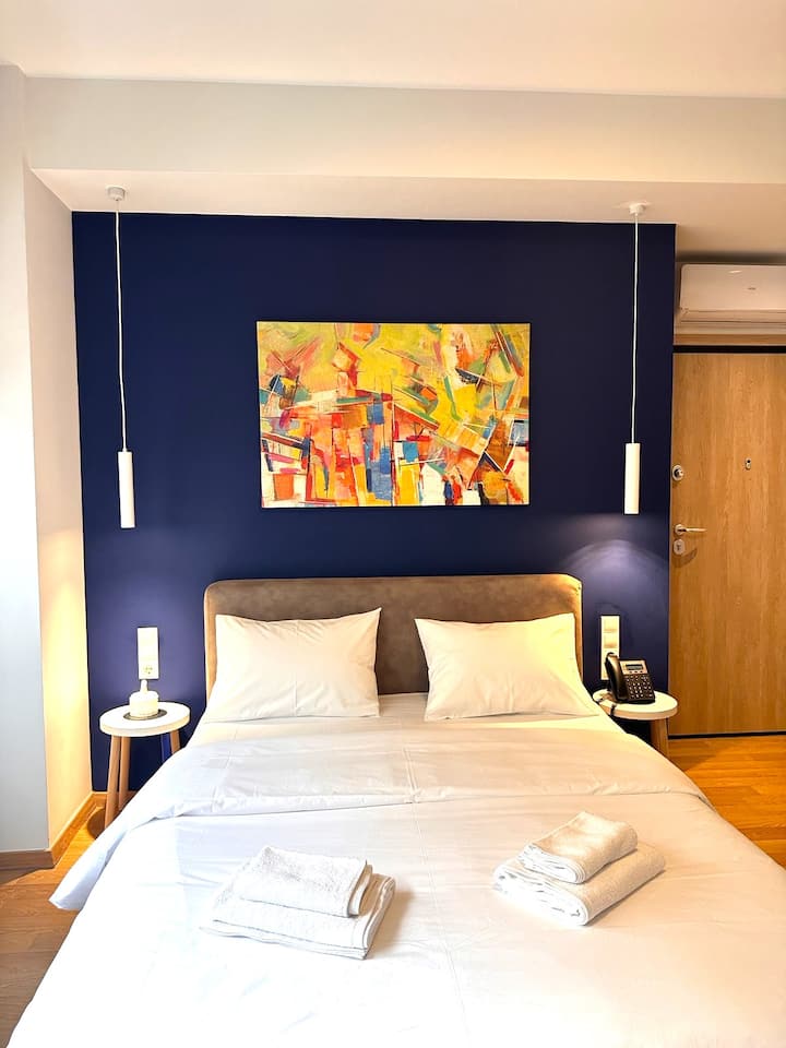 Central Athens Luxury Suite 26 M2 - Athens