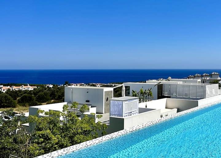 Premium H0me: Sea View I Spa I Golf 1km I Esentepe - Cyprus