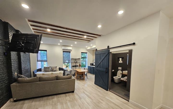 Brooklyn Jewel - New York City