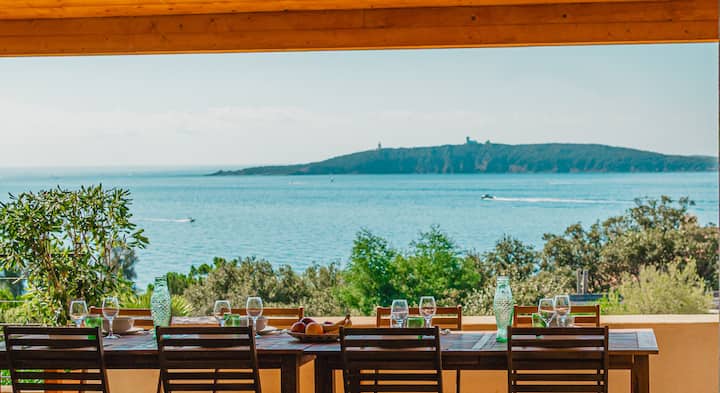 Domaine Privé De Cala Rossa, Vue Mer, Plage Privée - Lecci
