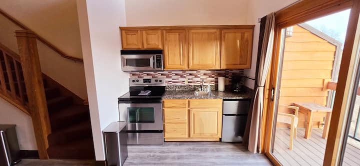 Loft At Chula Vista With 4 Beds! - Wisconsin Dells, WI