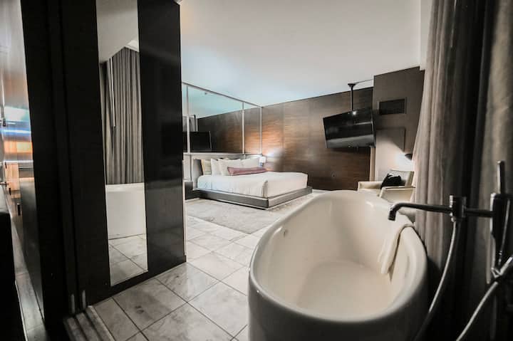 Sk12* 1bd/1.5baw/full Kitchen/jetted Tub/sleeps 4 - Las Vegas