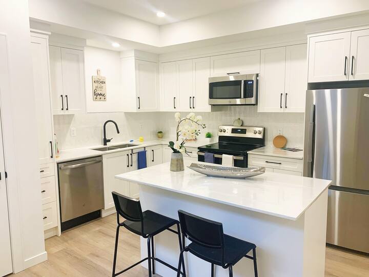 Pristine 2-bedroom Suite Near Langley Event Center - ラングリー