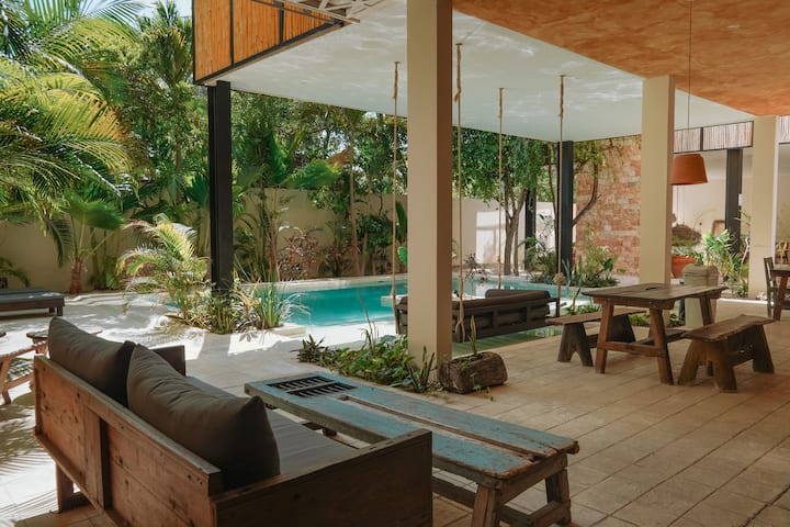 Residencia Para Grupos | 6 Habitaciones Y Piscina - Paradise Beach