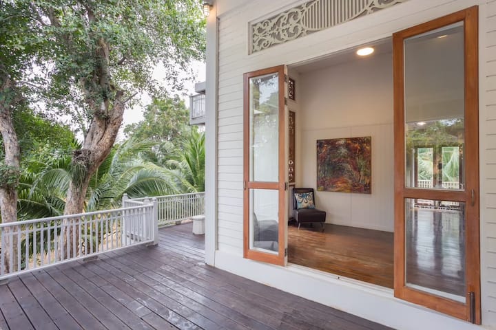 Artist Pool Villa • 2br • 1-min Walk To Beach - Hua Hin