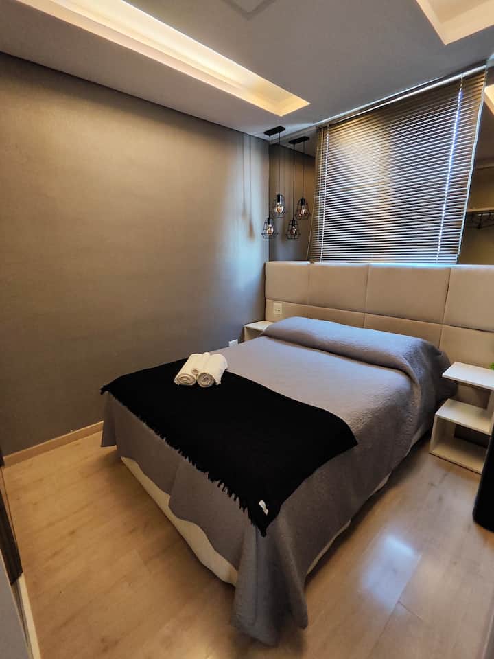 Apartamento Em Londrina - C Ar Cond Nos 2 Quartos - Londrina