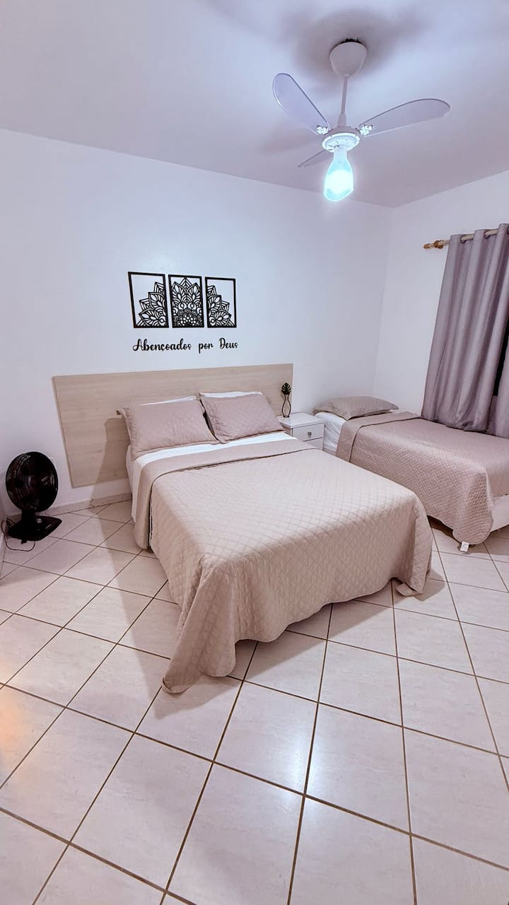 Suíte 1 Confortável A 2 Min Da Praia. - Arraial do Cabo