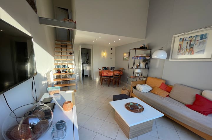 Appartement T2 Duplex - 라 시오타