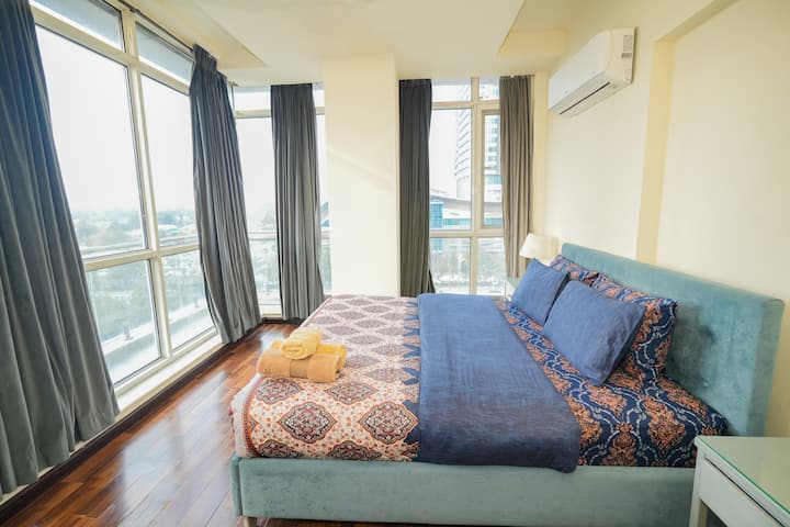 Una 2bed Corner Apt | Elysiumtower W/panoramicview - Islamabad