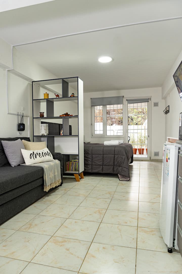 Hermoso Estudio C/excelente Ubicación En Bariloche - San Carlos de Bariloche