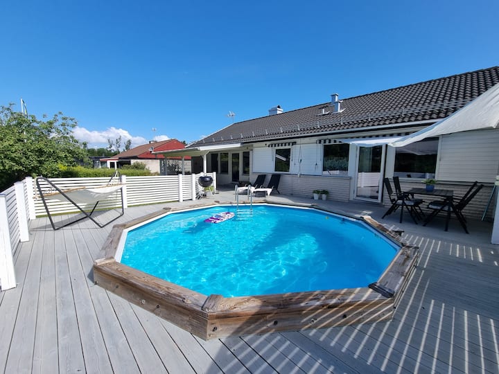 Villa Med Pool I Färjestaden - Färjestaden