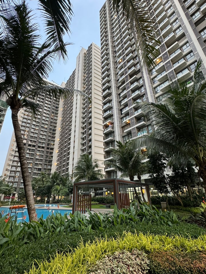 Juod Room, Sky House Bsd - Yakarta