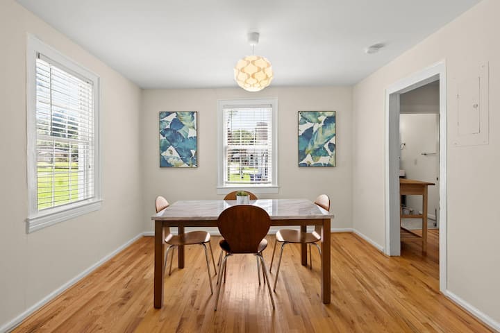 The Emerson Bungalow - North Charleston
