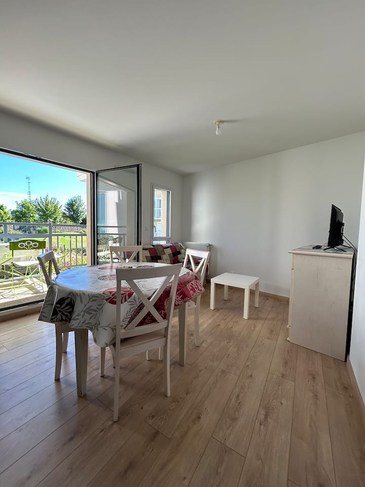 Appartement En Résidence T2 Bbc - Dinard