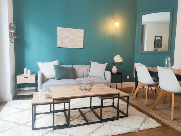 Charmant Appartement Au Pied D'un Parc Arboré - Courbevoie
