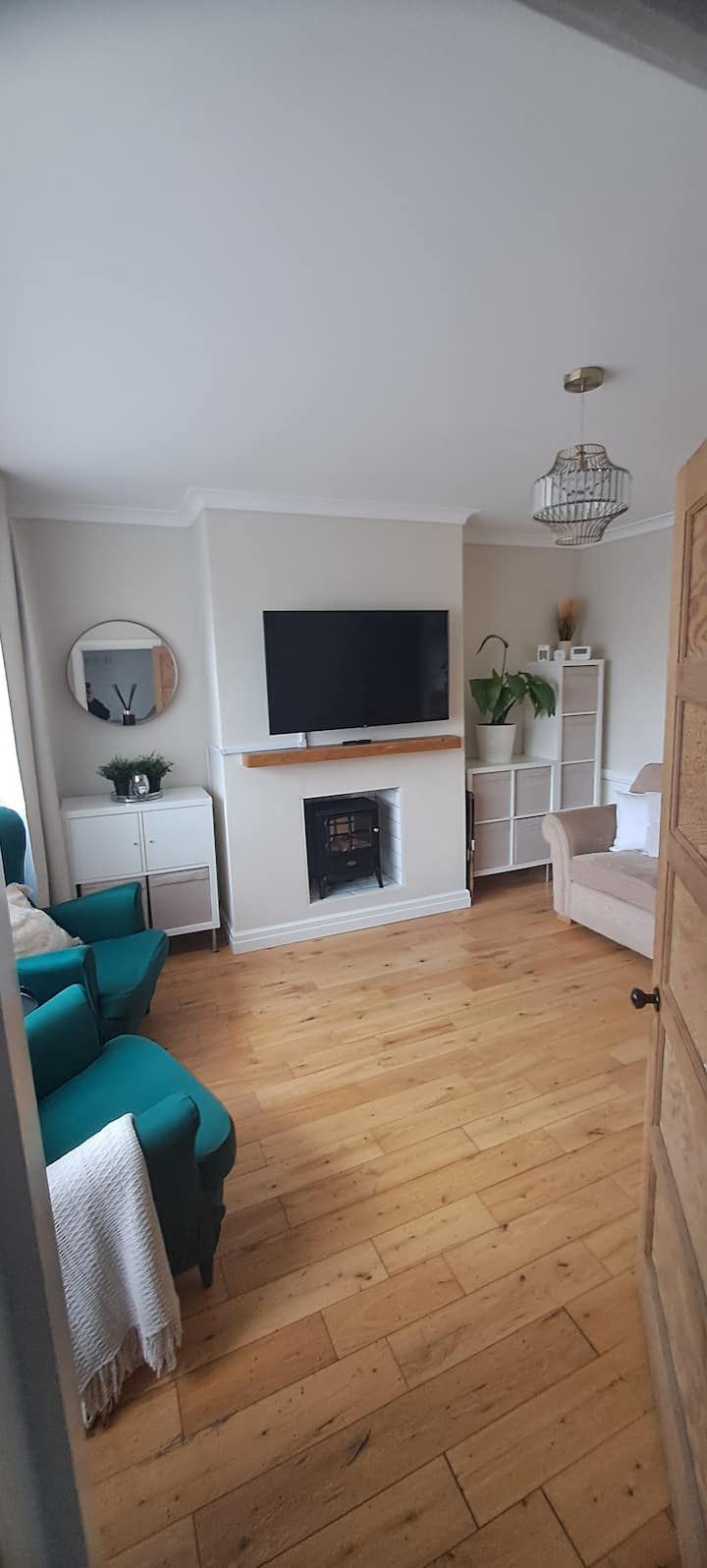 3 Bed Home In Cardiff Sleeps 6 Free Parking - Cardiff
