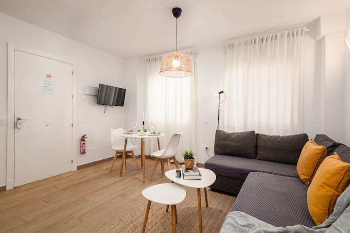 Nordik Apartments Urban - Perchel "Skogar" - Málaga