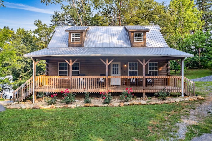 Family Cabin Near Dollywood. Labor Day Open! - Pigeon Forge
