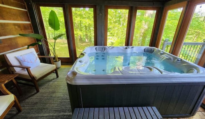 Taurina Cabin - Indoor Hot Tub. - Indiana (State)