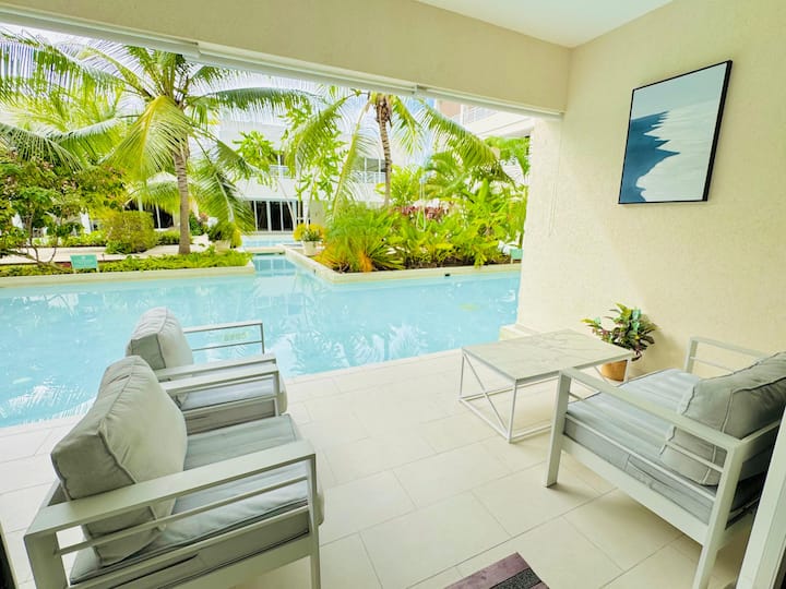 Modern 1 Br King Bed With Pool Nr Beaches - Barbados