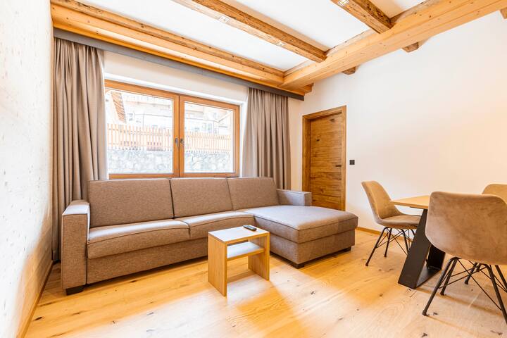Apartment With 2 Bedrooms Up To 5 Persons - Lermoos