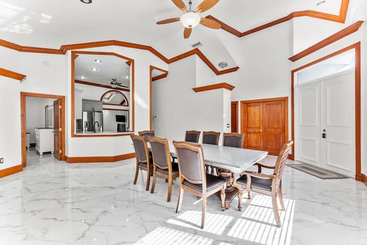 Home In Boca Raton - Coconut Creek, FL