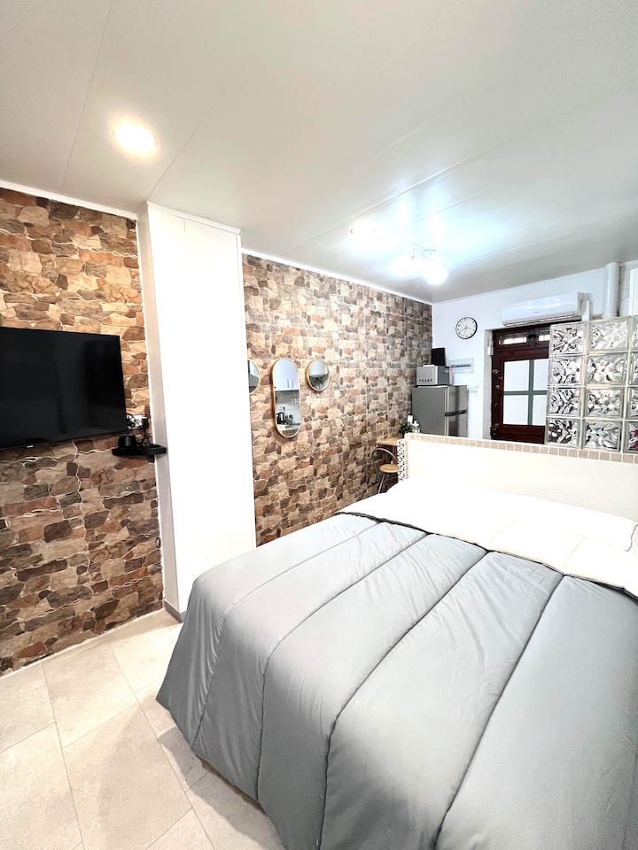 Apartamento En Casco Antiguo De Alicante - Alicante