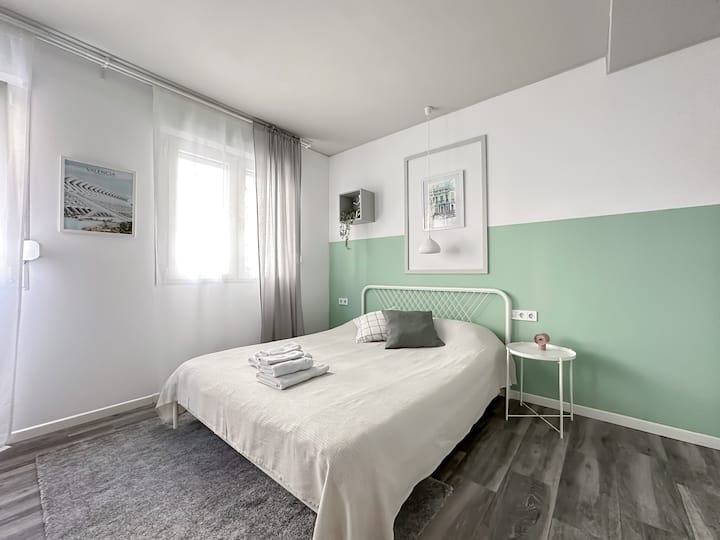 Budget Inn (Apt. Y) - Valencia