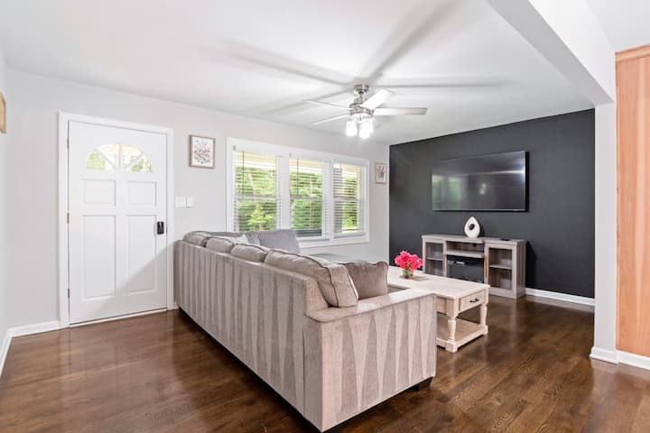 3br Mableton Home | Sleeps 6 | Corporate Stay - Smyrna, GA