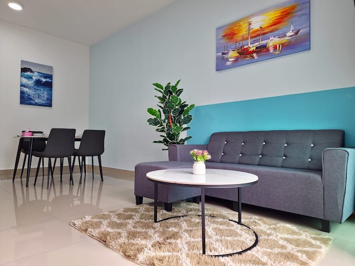 Bayu Temiang 5pax - Pool View  Suite - Seremban